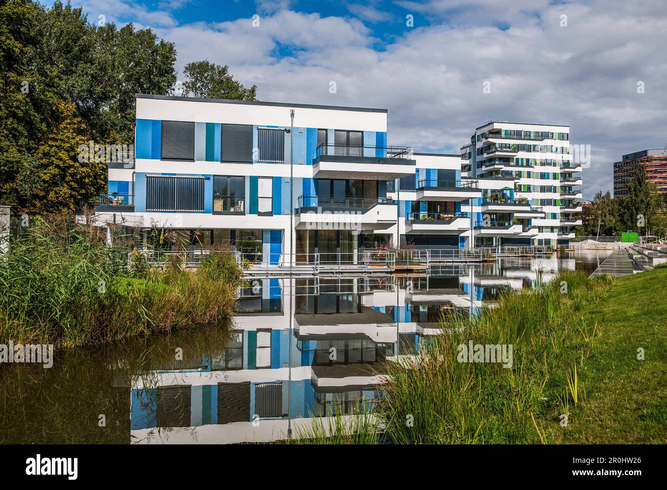 Waterhouses hi-res stock photography and images - Alamy