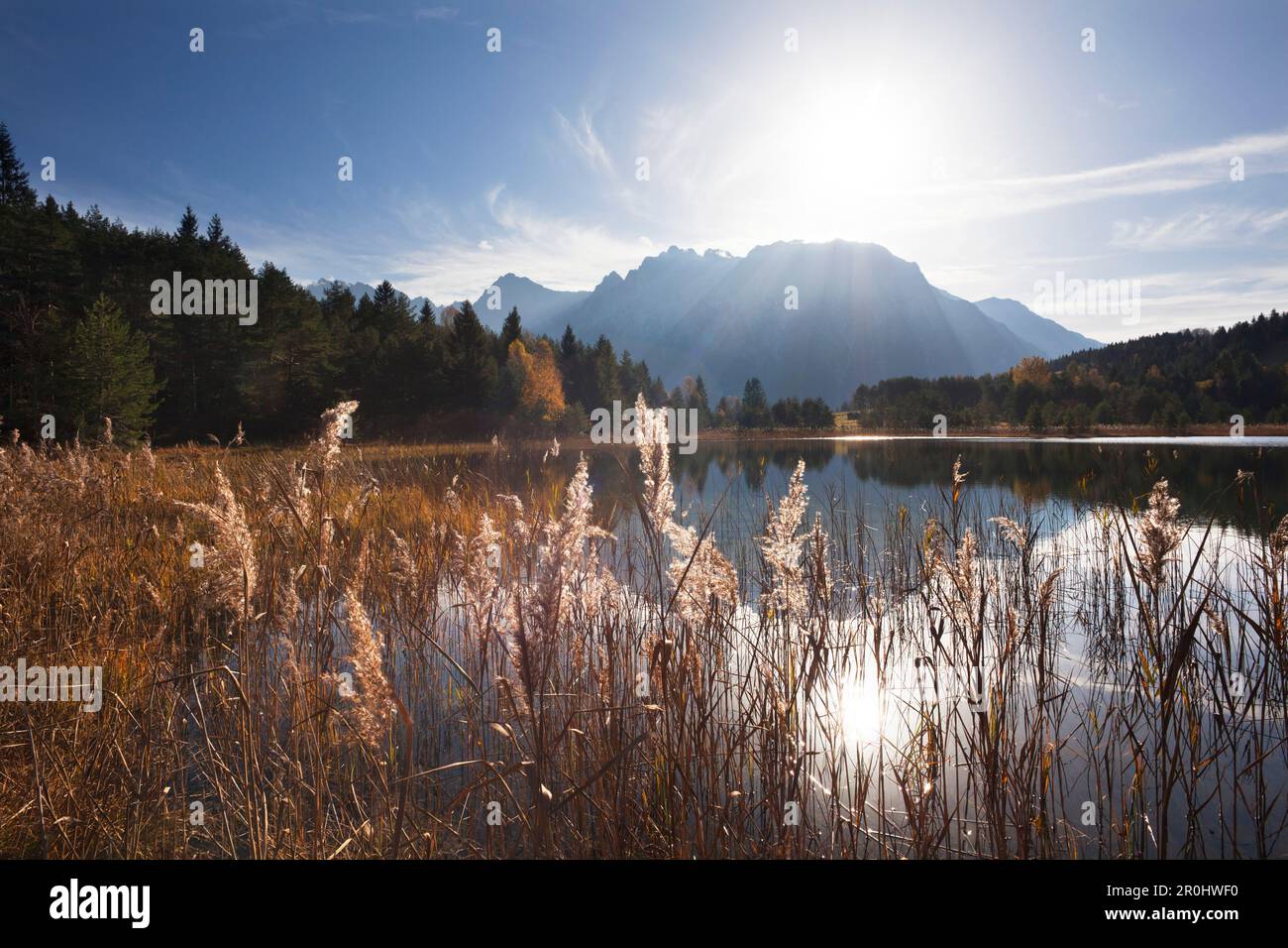 Lake Luttensee in front of the Karwendel mountains, near Mittenwald ...