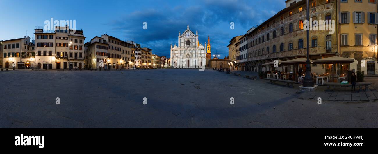 Basilica di Santa Croce, gothic, franciscan church on Piazza Sta. Croce ...