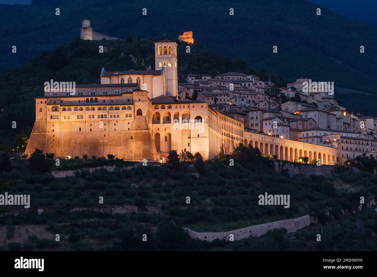 Assisi with Basilica of San Francesco d Assisi in the evening, UNESCO ...