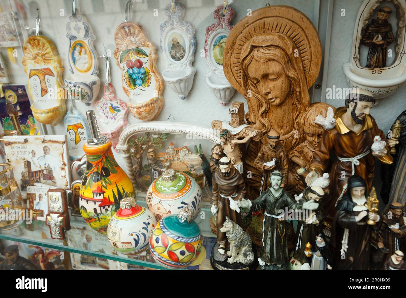Souvenir shop with devotional objects, Assisi, UNESCO World Heritage ...