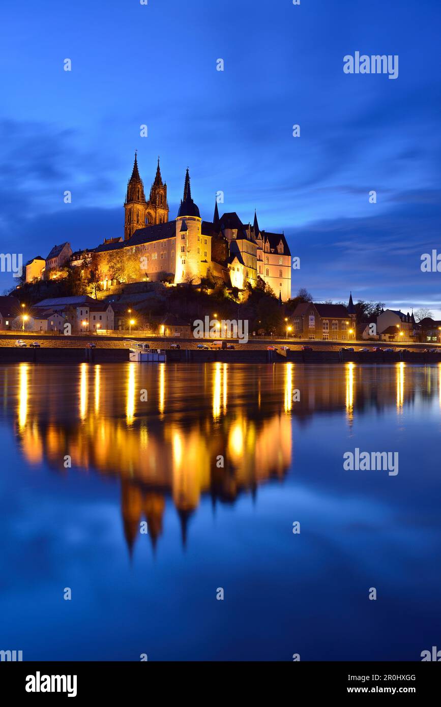 Illuminated castle of Albrechtsburg and cathedral of Meissen above the ...