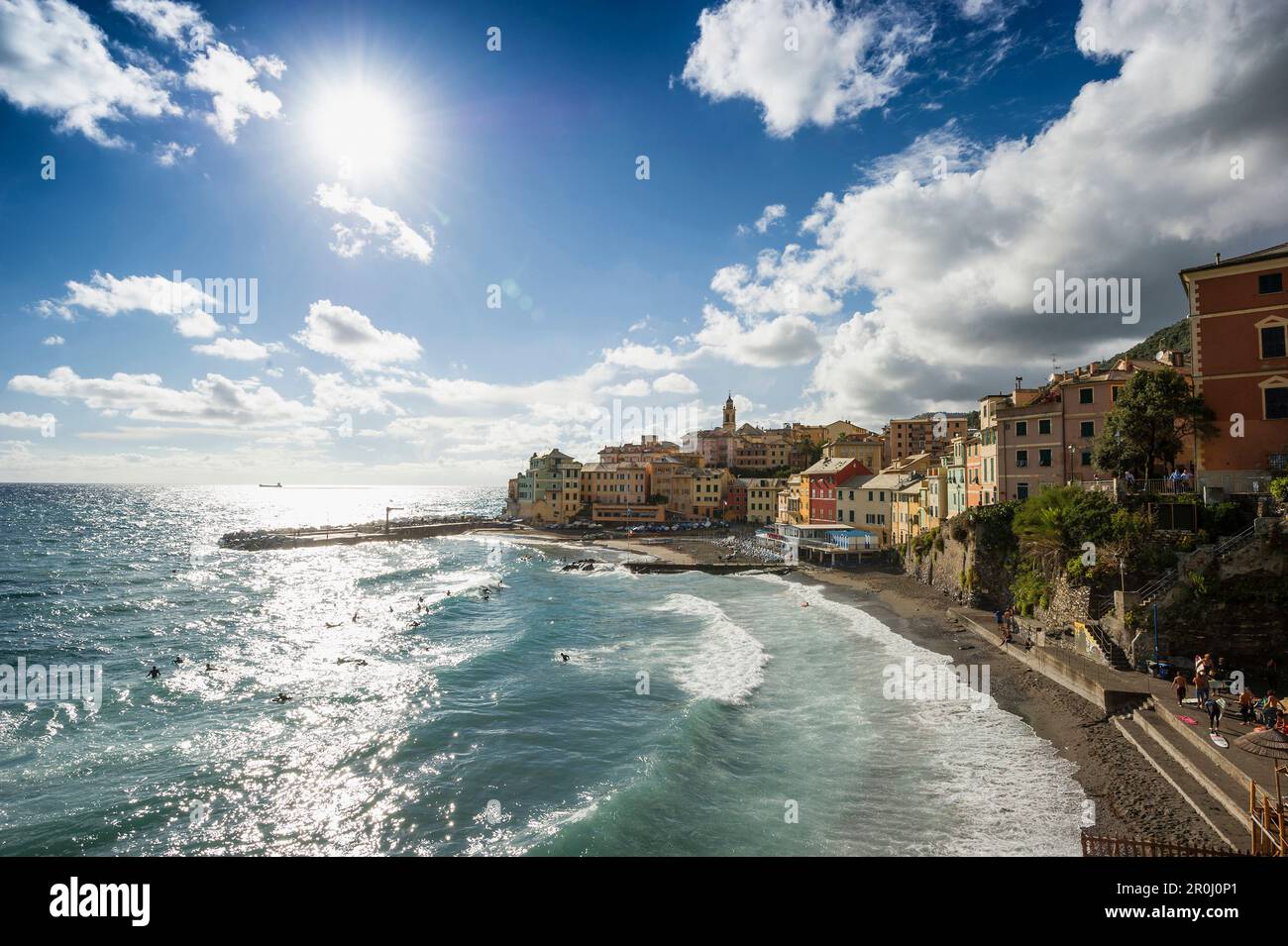 Surf in liguria hi-res stock photography and images - Alamy