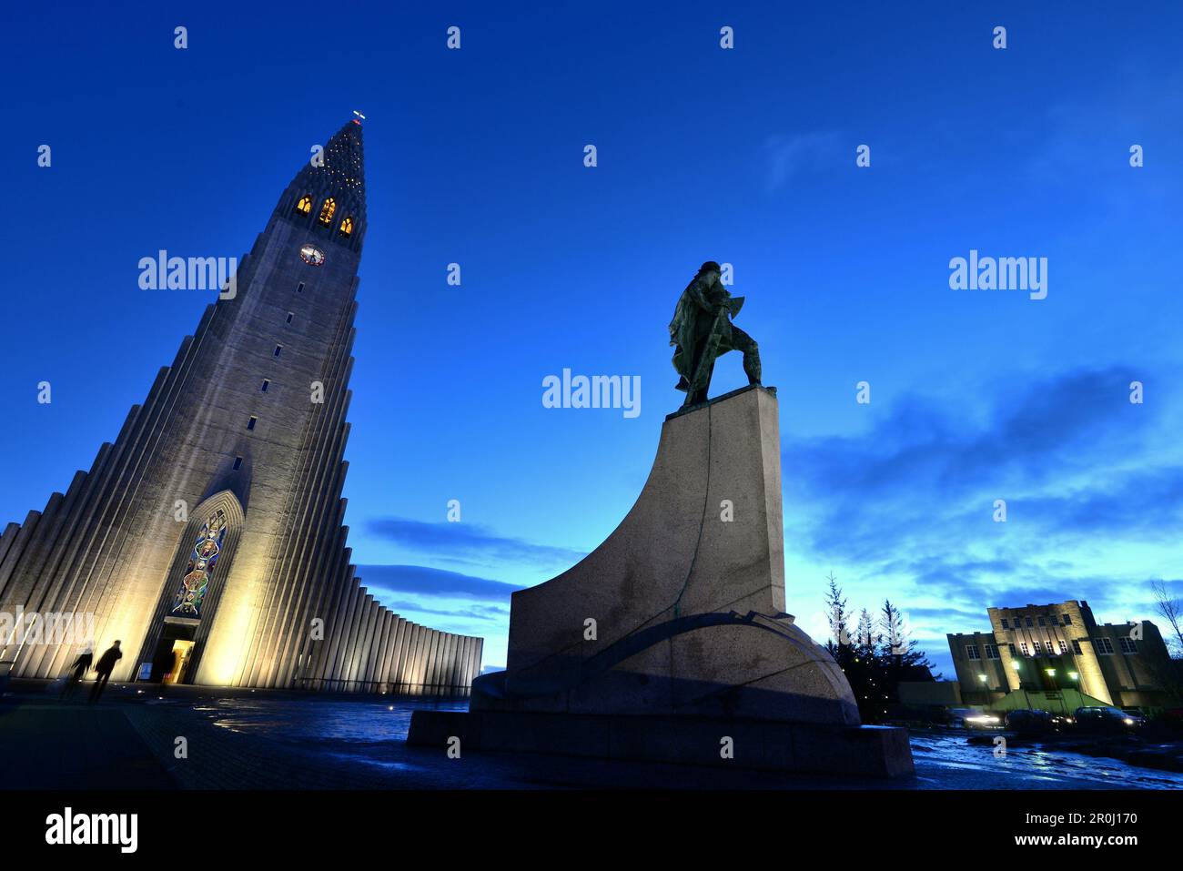 Hallgrims church in reykjavík hi-res stock photography and images - Alamy