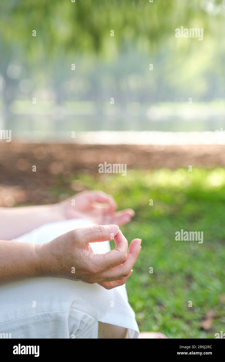 Hands in mudra hi-res stock photography and images - Alamy