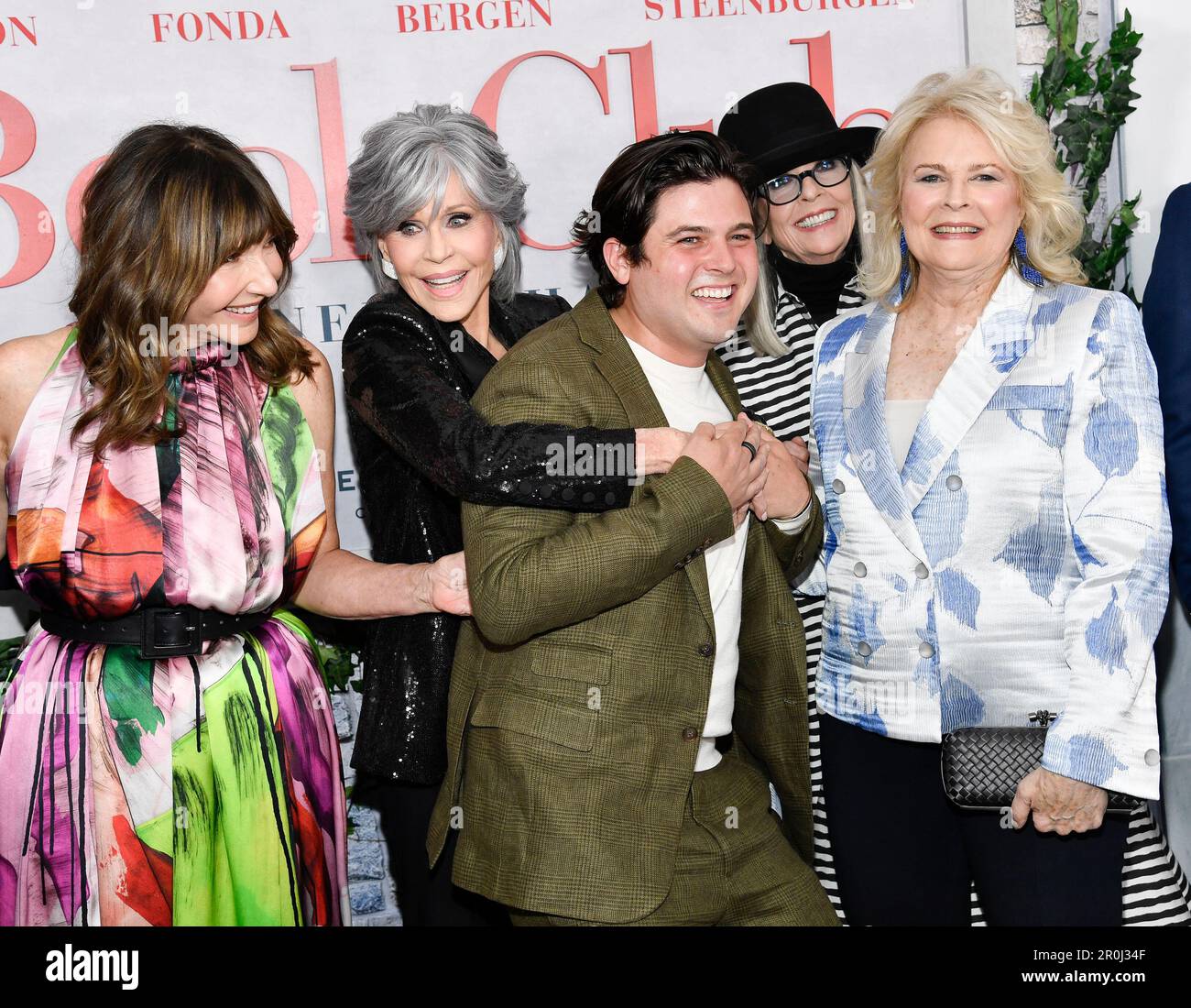Mary Steenburgen, left, Jane Fonda, Candice Bergen and Diane Keaton ...