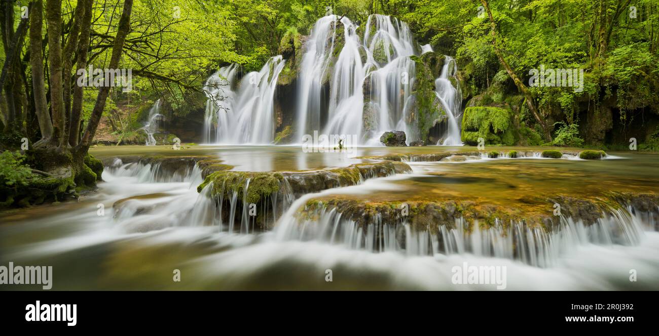 Panorama des cascades hi-res stock photography and images - Alamy