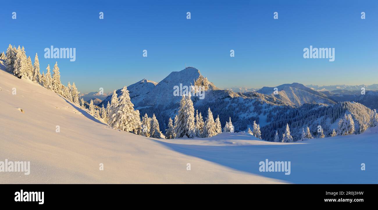 Winter mountain scenery with mount Wendelstein, Breitenstein, Mangfall ...