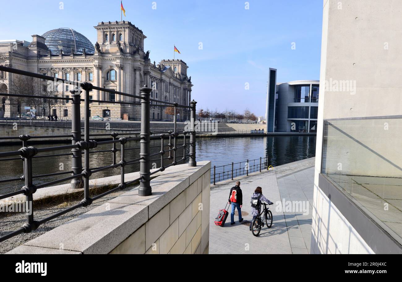 Government quarters with Reichstag building, Berlin, Germany Stock ...