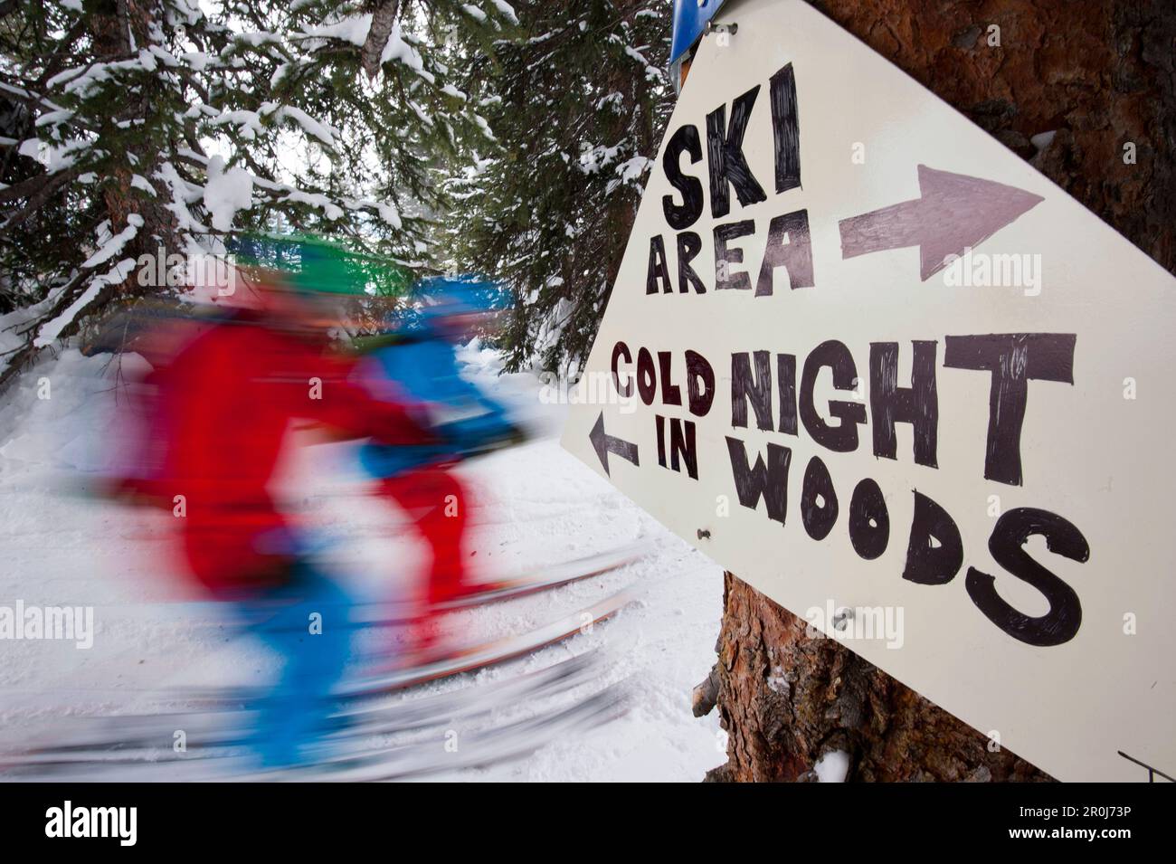 Warning sign beside ski slope, Vail, Colorado, USA Stock Photo - Alamy