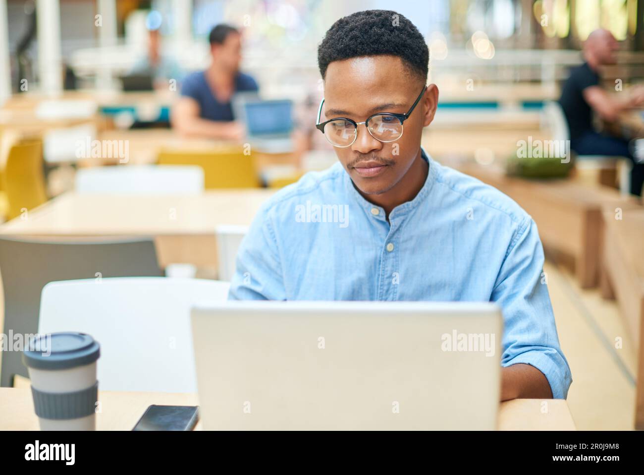 Old fashioned office worker hi-res stock photography and images - Alamy