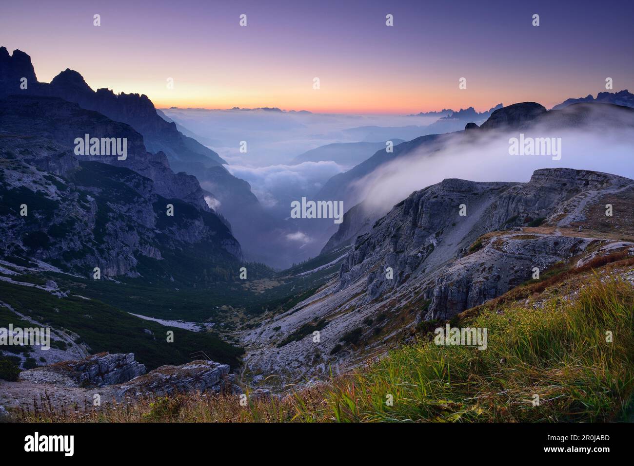 Clouds above Val Marzon, Alpine hut, Auronzo Huette, Drei Zinnen, Tre ...