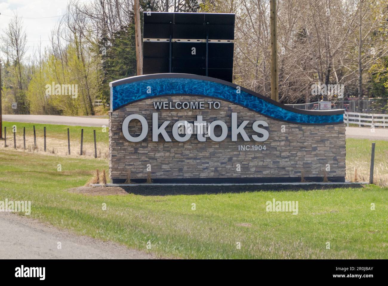 Calgary, Alberta, Canada. May 7, 2023. A welcome sign to the Okotoks ...