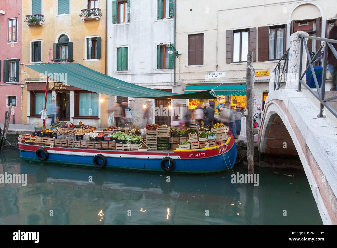 one of the last remaining floating vegetable boats, traditonal fishing ...