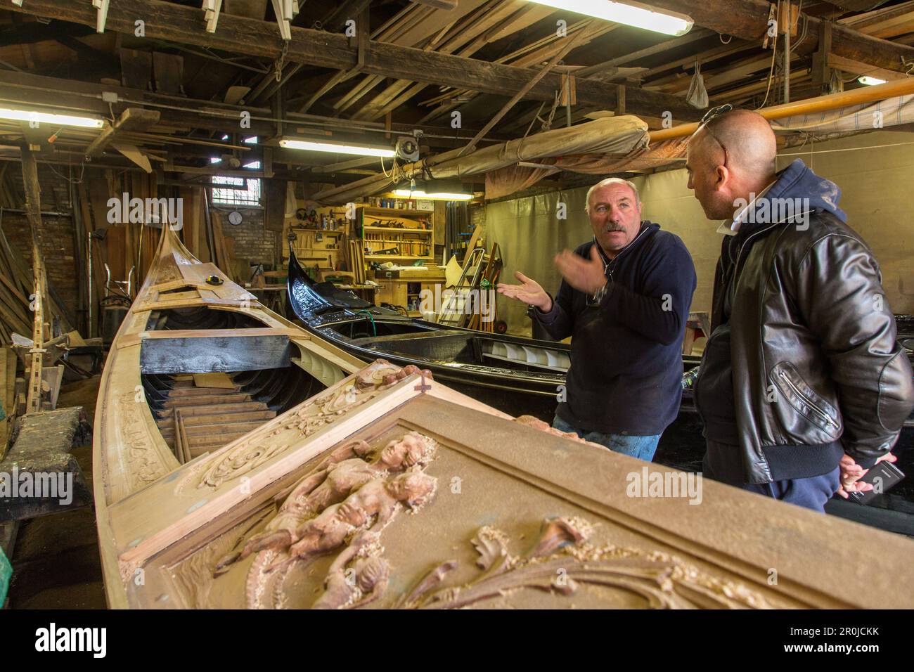 Roberto Tramontin, traditional gondola boat builder, timber ribs ...