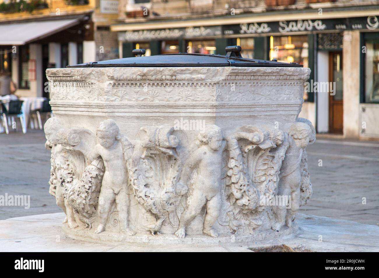 Rain water cistern hi-res stock photography and images - Alamy