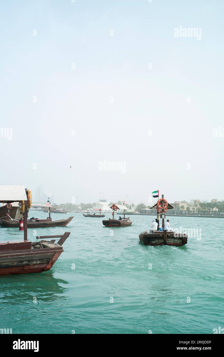 Abra ferry, Dubai Creek, Dubai, United Arab Emirates Stock Photo - Alamy