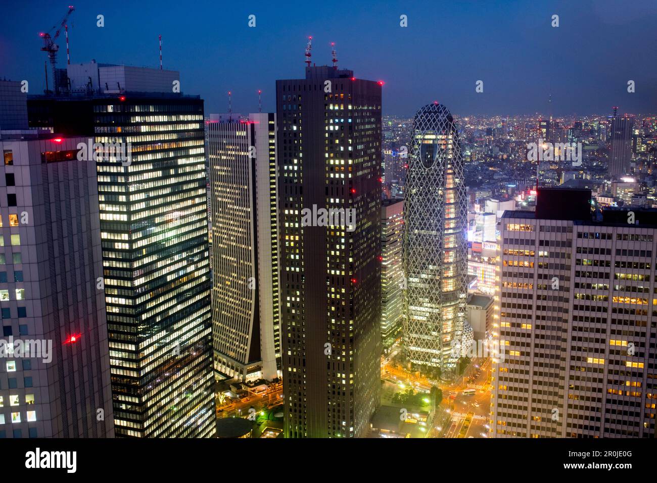 Hour tokyo hi-res stock photography and images - Alamy