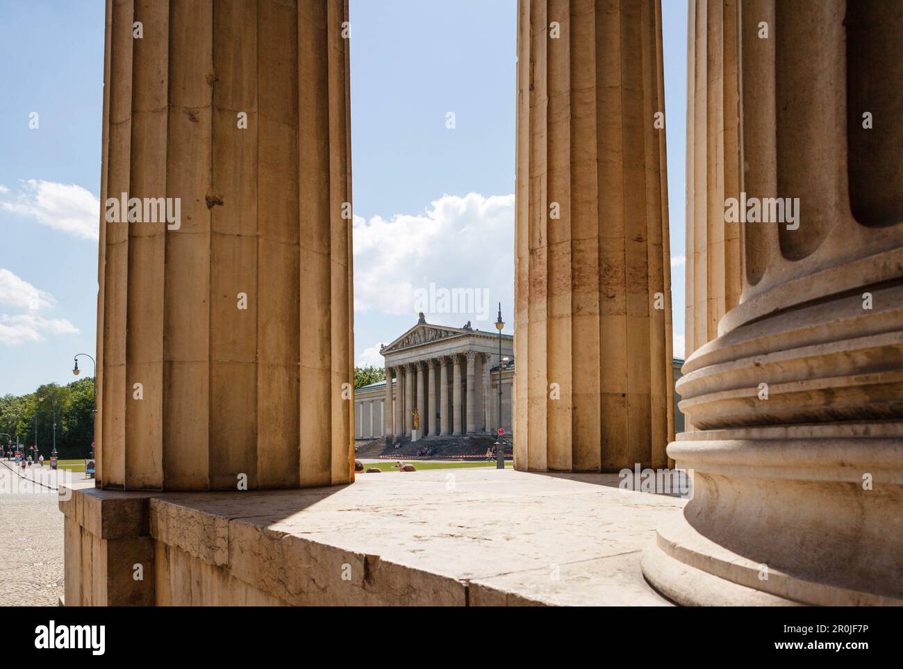 Neoclassical museum roman greek hi-res stock photography and images - Alamy