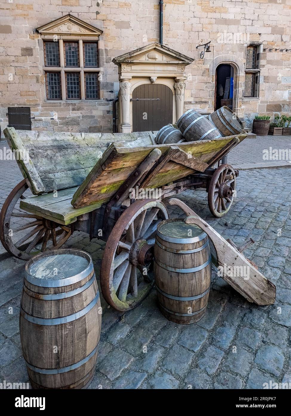 Medieval wooden cart with wooden barrels for wine Stock Photo - Alamy