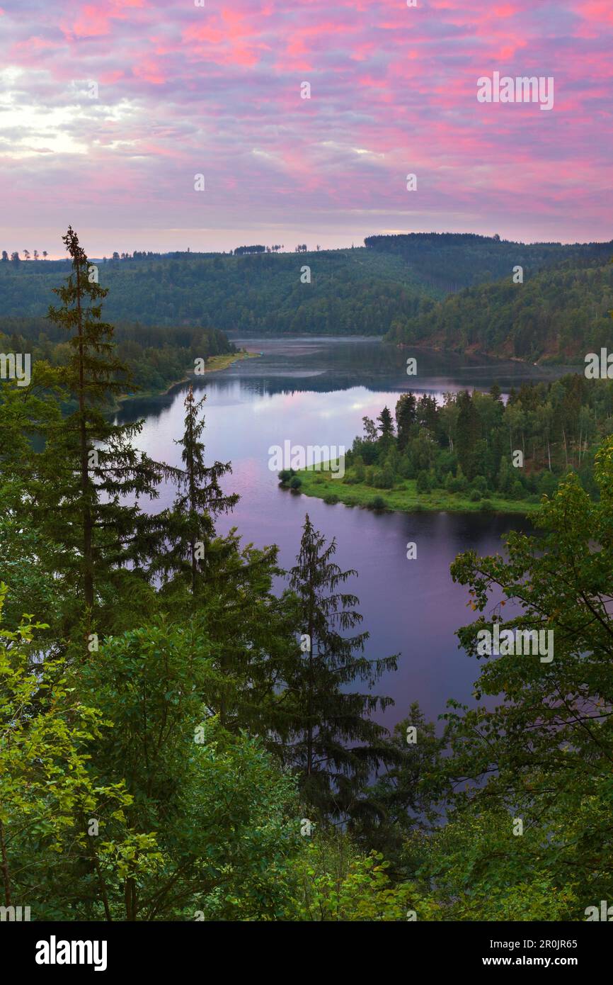 Dawn at Saale barrier lake, nature park Thueringer Schiefergebirge ...