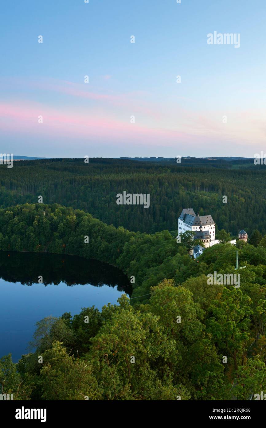 Saale barrage near Burgk castle, nature park Thueringer Schiefergebirge ...