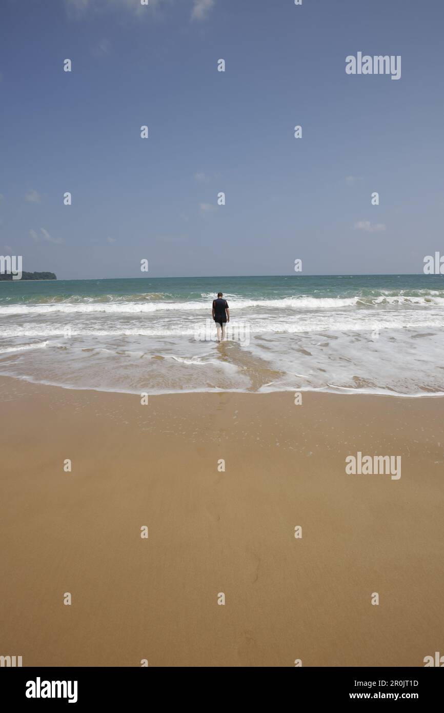 Butler Bay Beach, uninhabited, East Coast, northern Can Hat Bay, Little ...