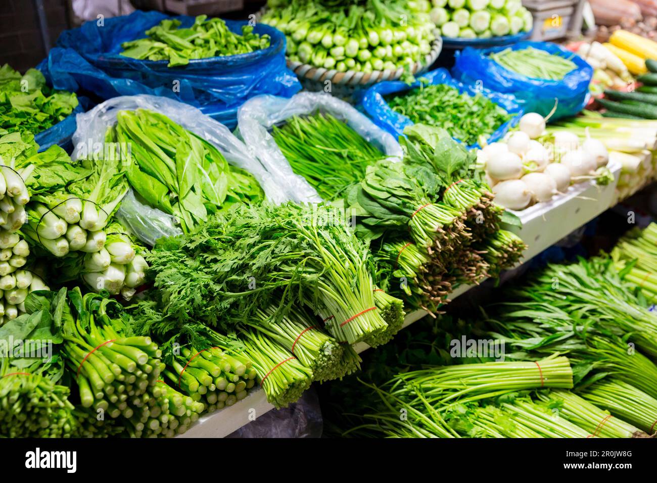 Shanghai market vegetables hi-res stock photography and images - Alamy