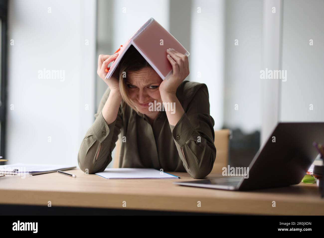 Feeling powerless hi-res stock photography and images - Alamy