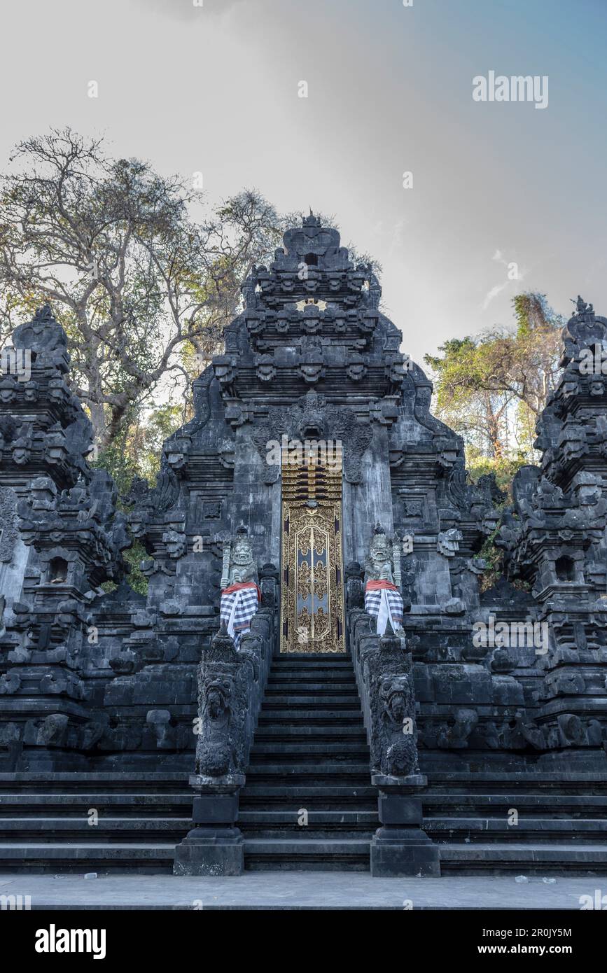 Ornate Balinese temple entrance, near Padangbay, Bali, Indonesia Stock ...