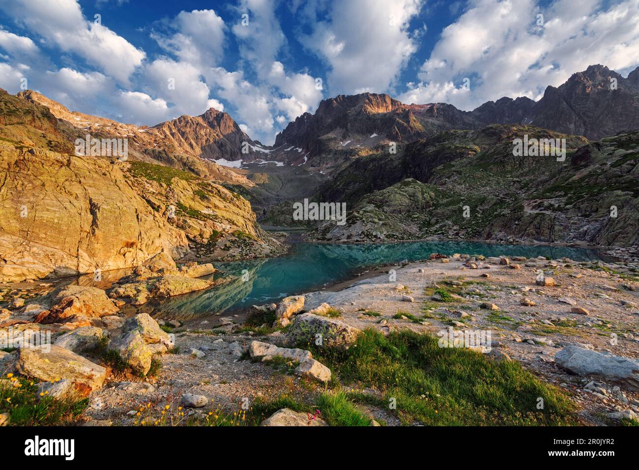 Lac Blanc lake in the early morning, Chamonix, France Stock Photo - Alamy