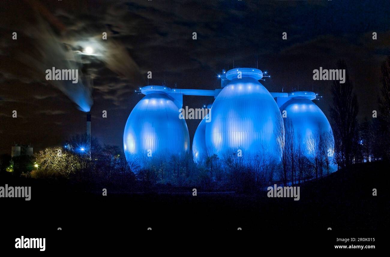 Clarification plant, sewage plant, Clarification plant near Bottrop ...
