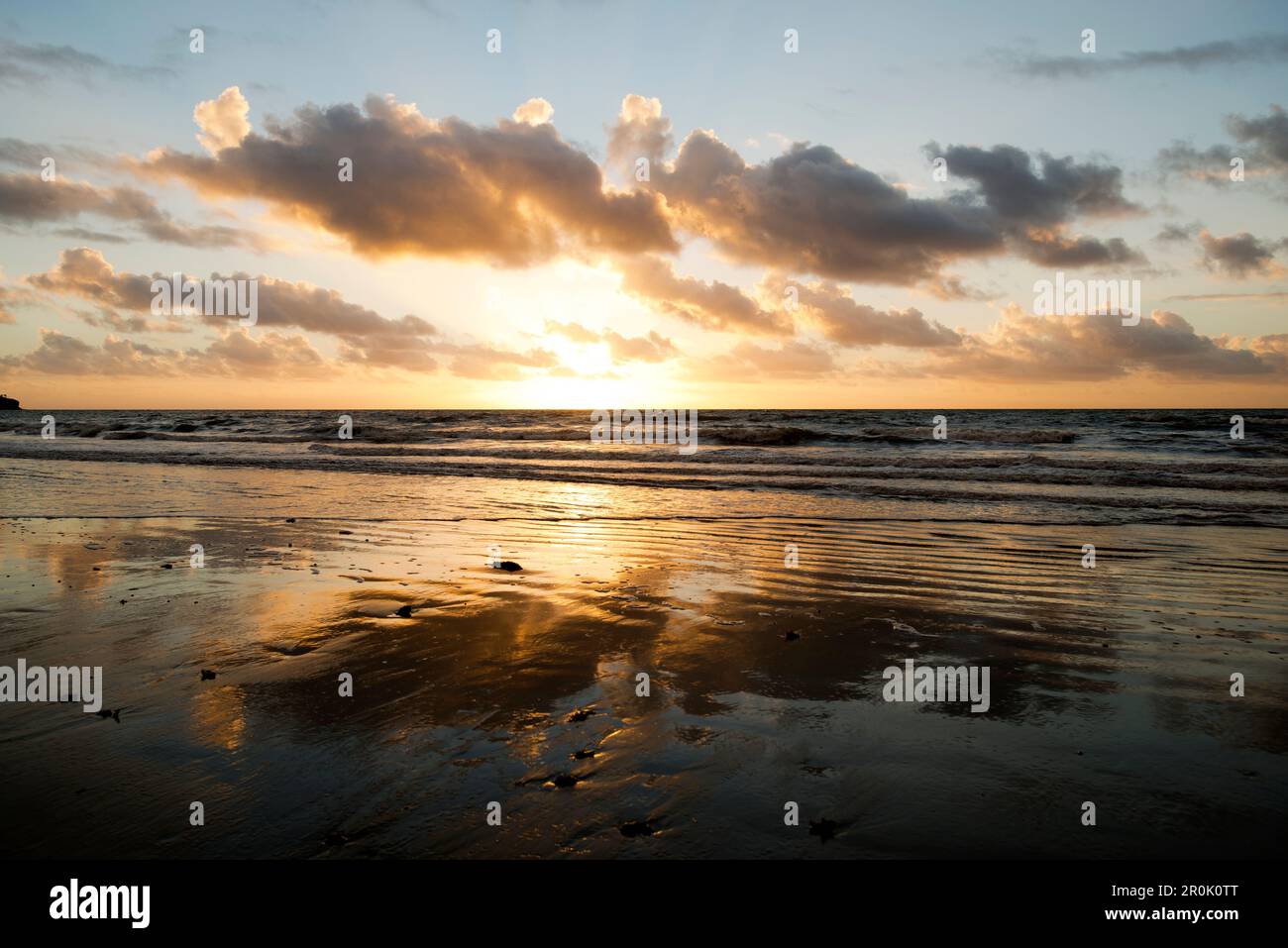 sunrise from Myall Beach at Cape Tribulation, Daintree National Park ...