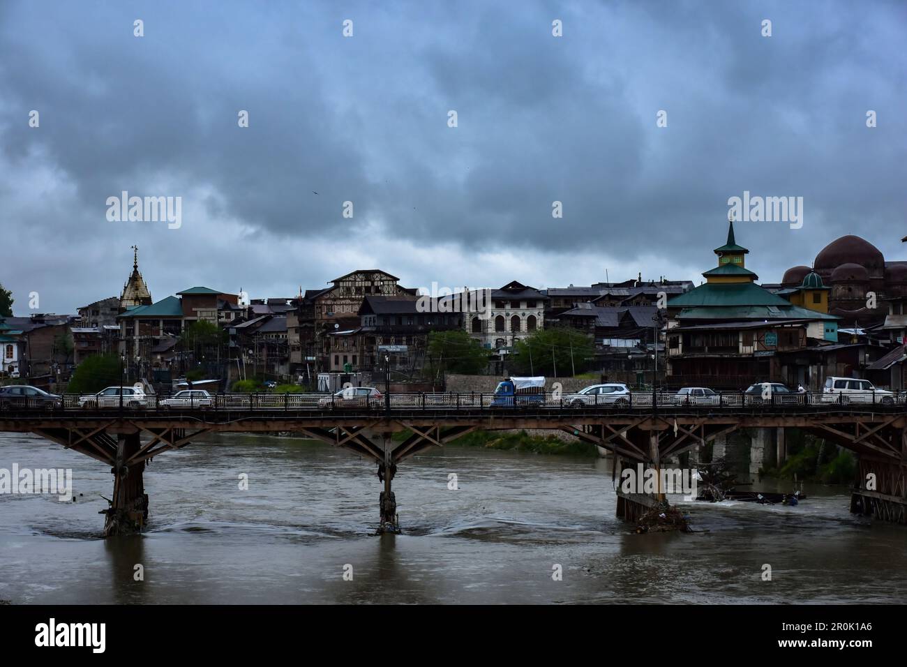 Srinagar, India. 08th May, 2023. A view of old Zaina Kadal (bridge ...