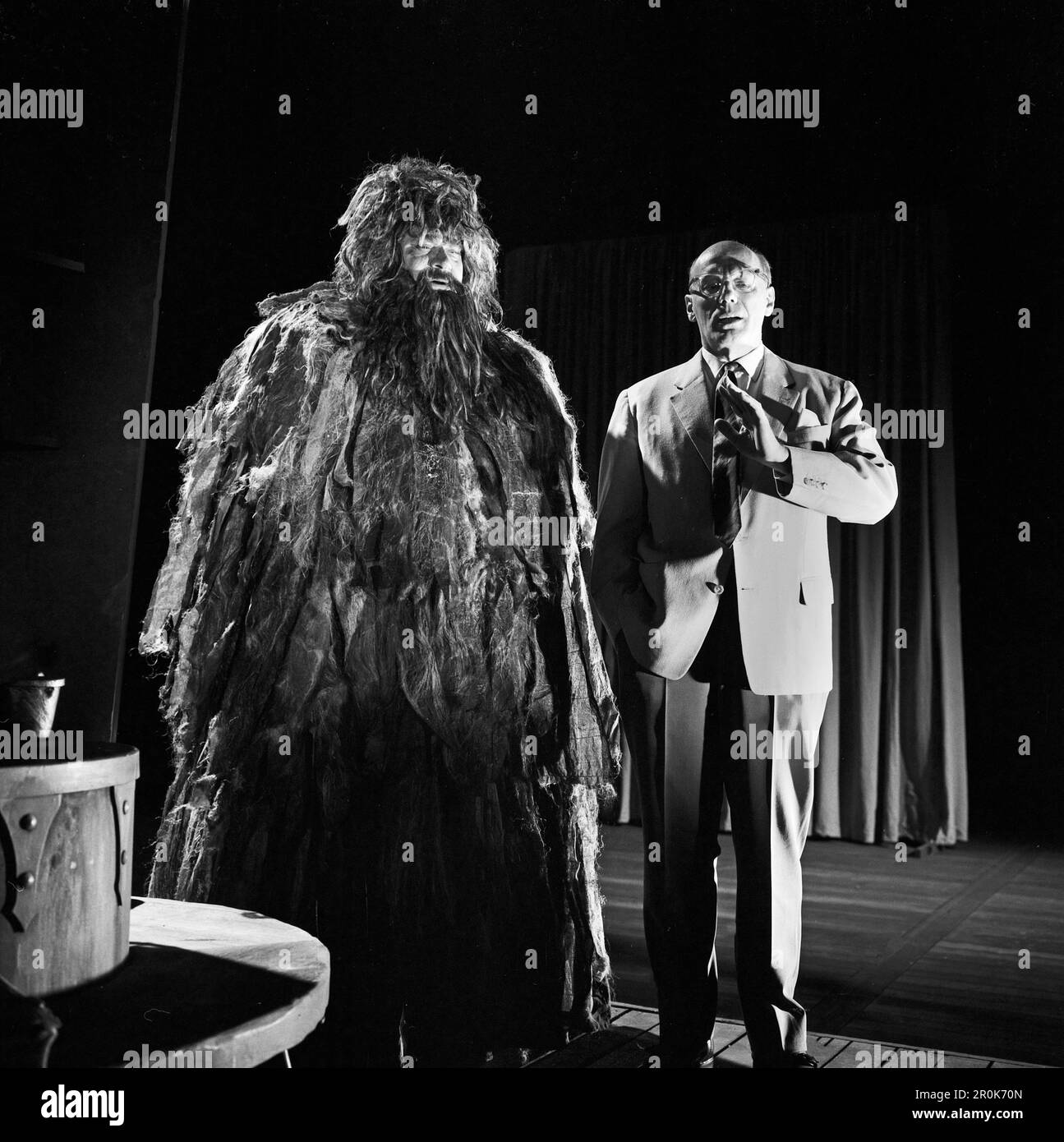 Erdgeist Black and White Stock Photos & Images - Alamy
