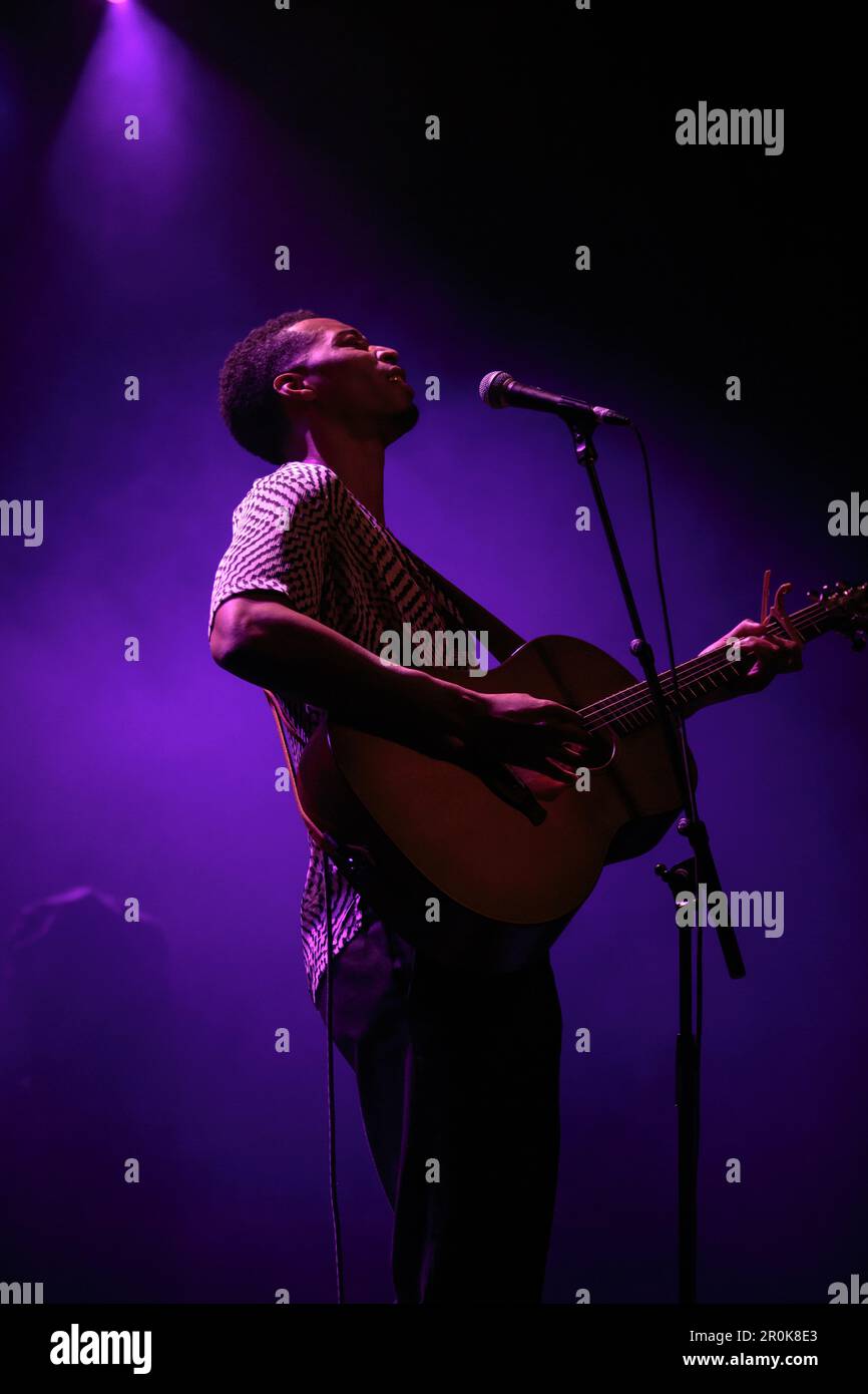 Toronto, Canada. 08th May, 2023. Joseph Solomon sings into a microphone ...