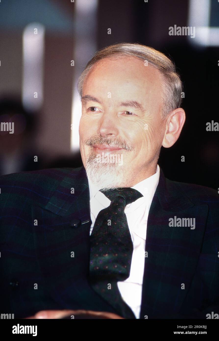 Dietrich schwanitz hi-res stock photography and images - Alamy