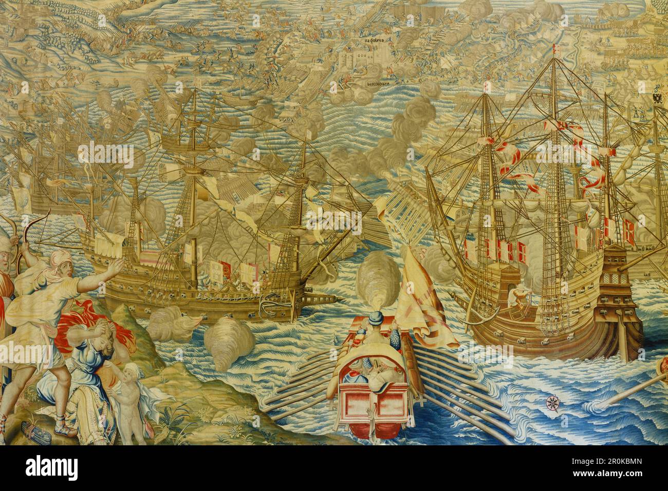 Tapestry, Salon de los Tapices y capilla, Palacio Gotico, Real Alcazar ...