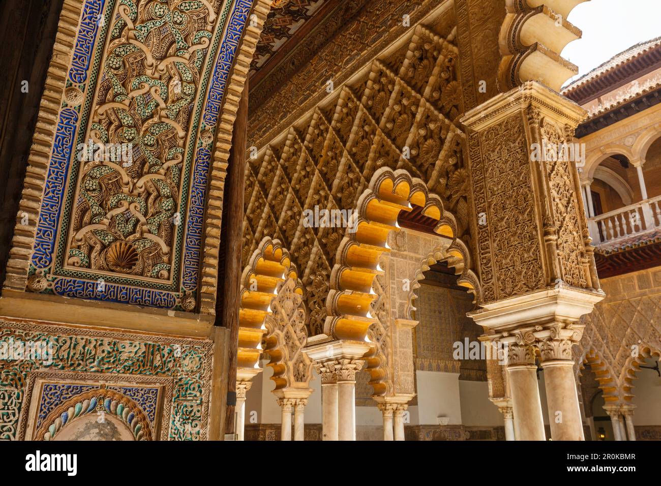 Patio de las Doncellas, Palacio del Rey Don Pedro, Real Alcazar, royal ...