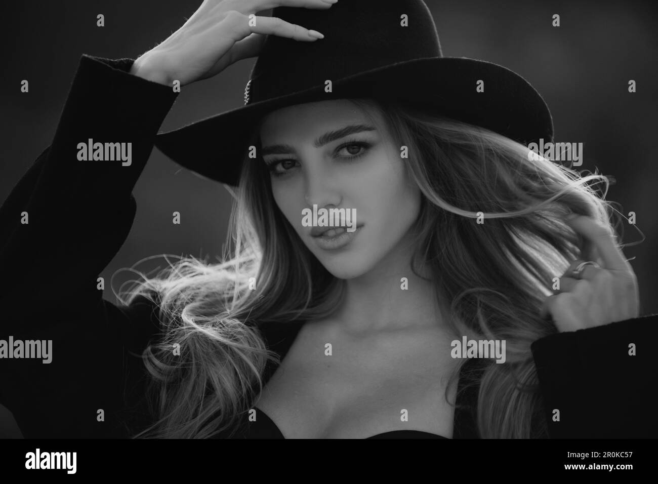 Portrait of a young woman, close up face of beautiful woman in wide ...