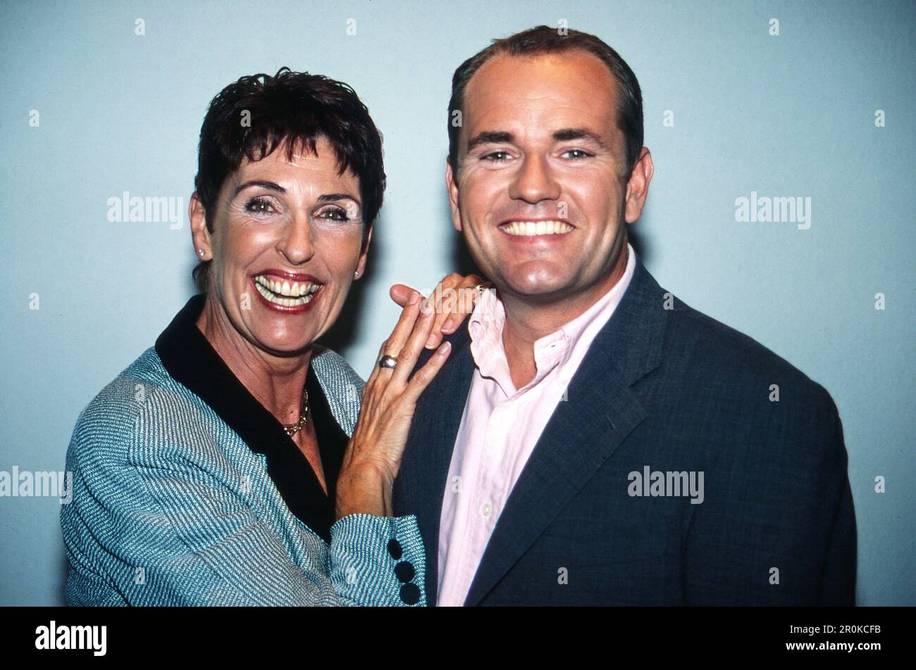 Wolfram Kons deutscher Journalist und Fernsehmoderator, mit Kollegin ...