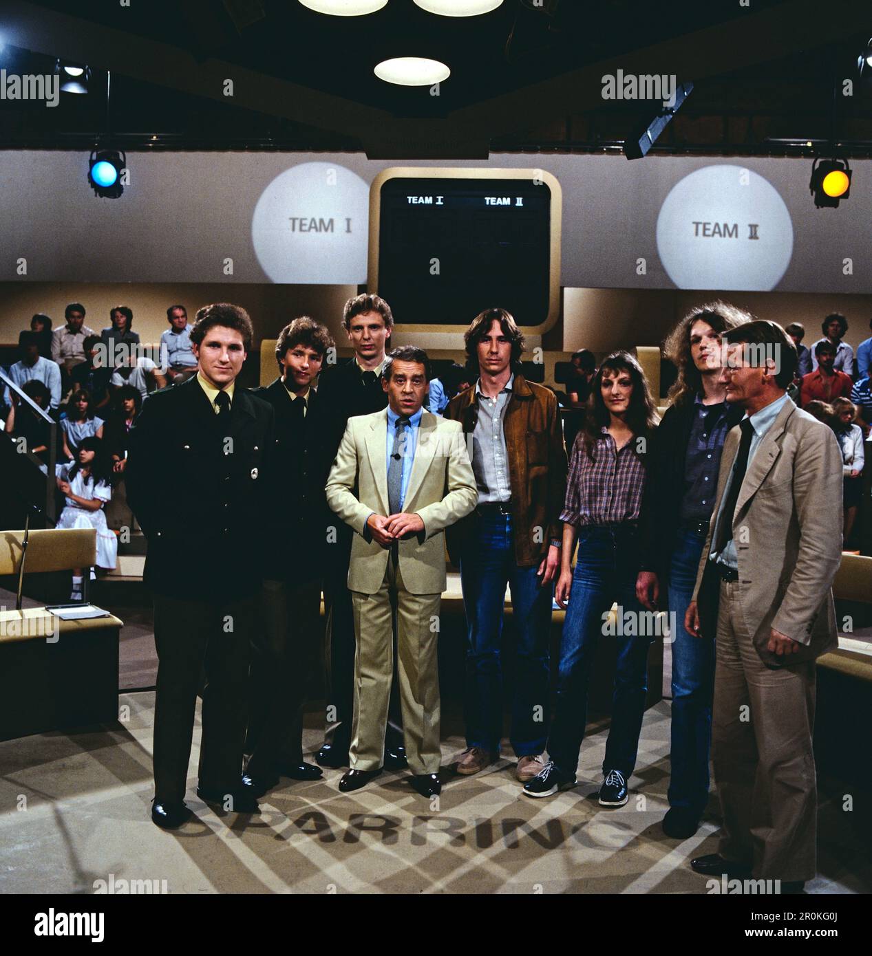 Moderator teams hi-res stock photography and images - Alamy