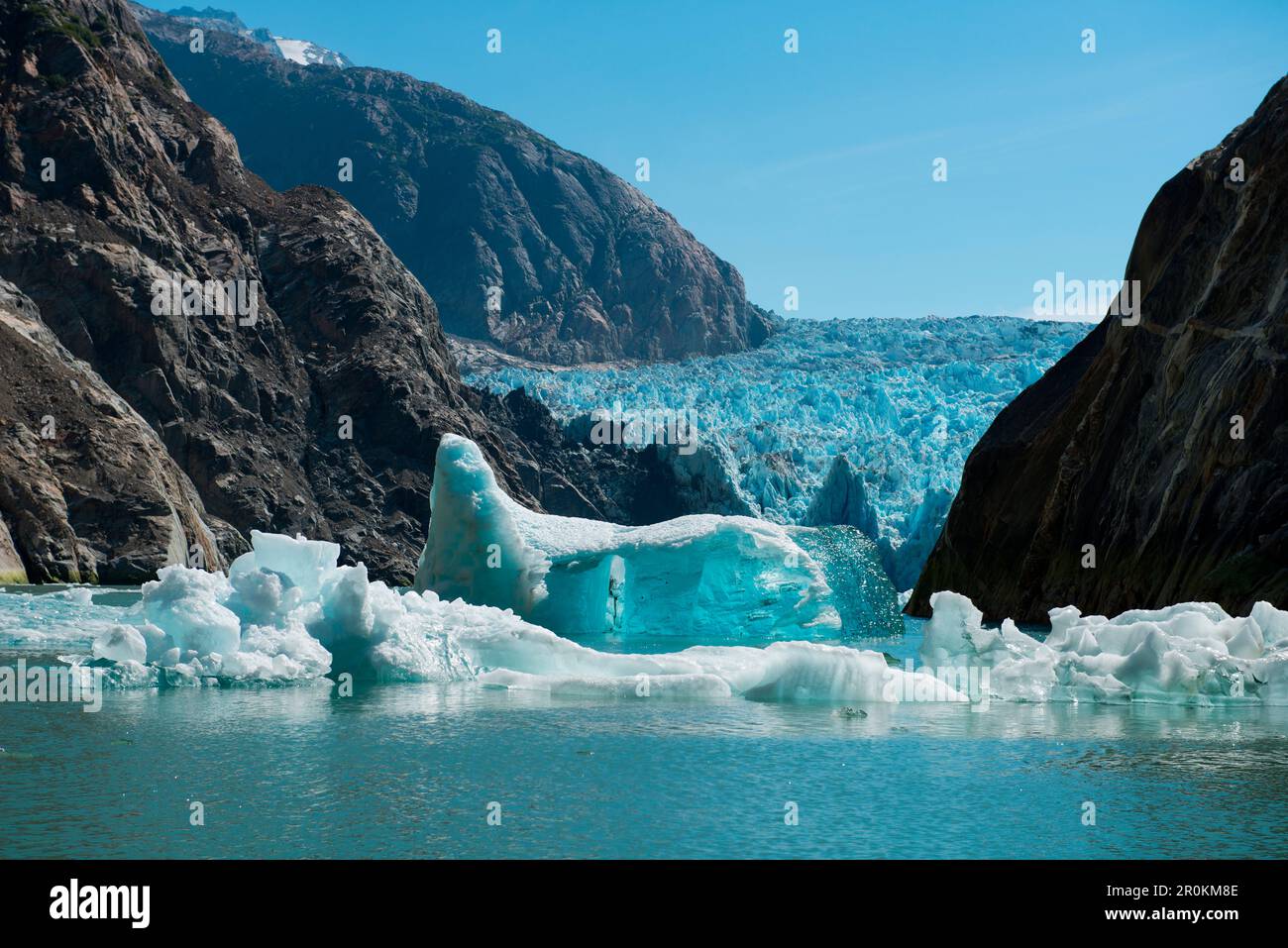 Icebergs fill the waters in the Tracy Arm, near the Sawyer Glacier ...