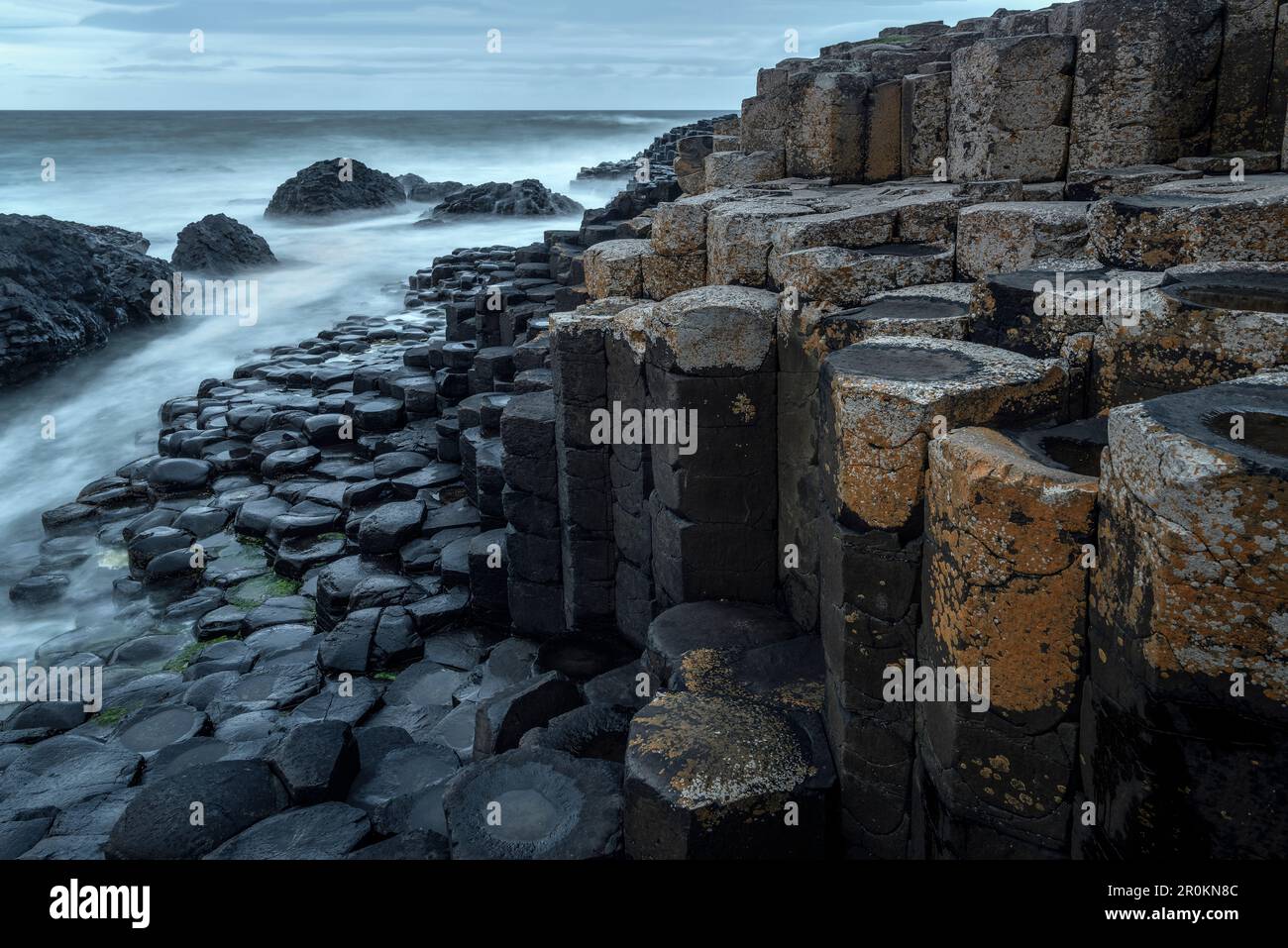 Basalt pillars hi-res stock photography and images - Alamy