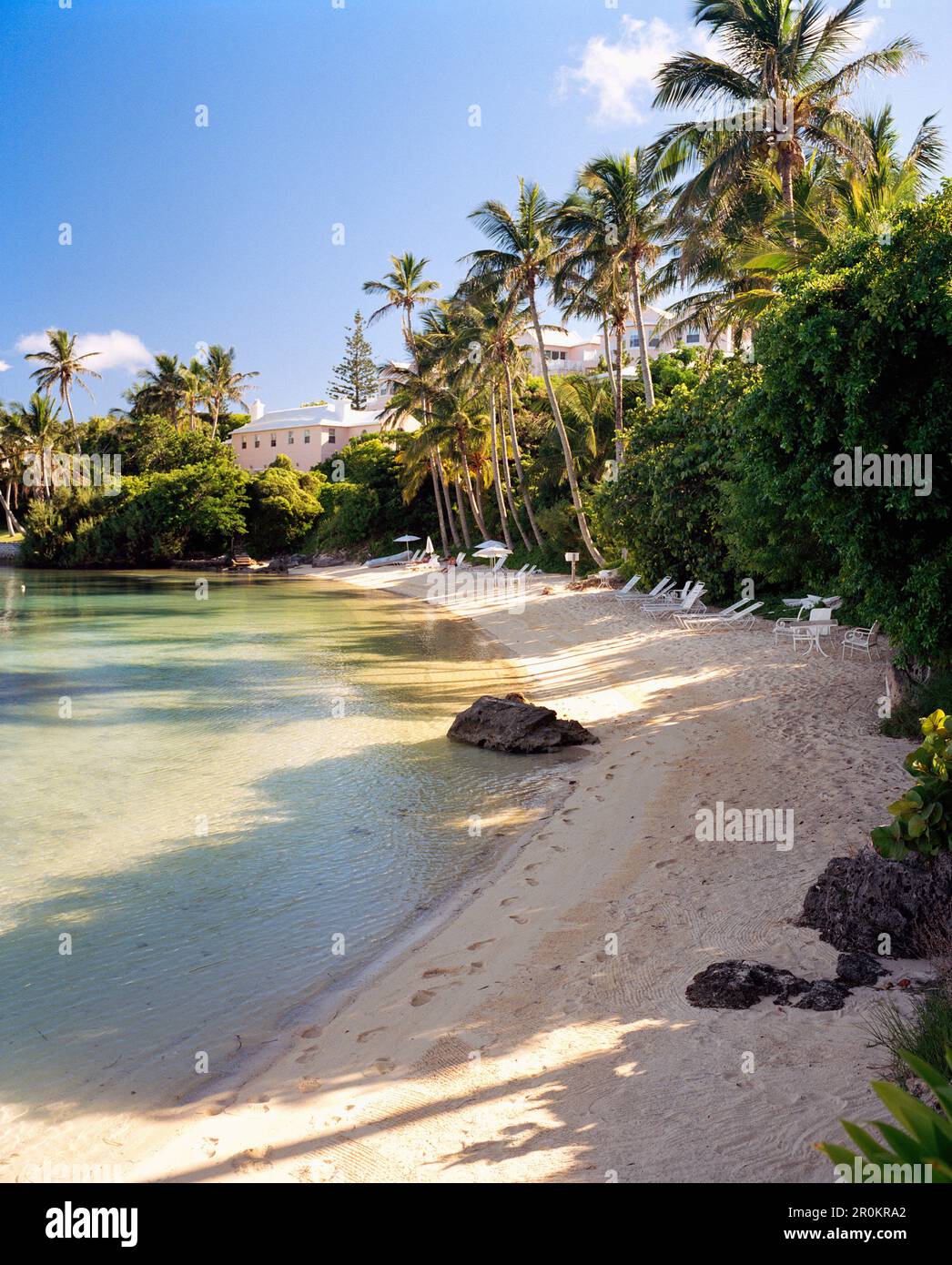 Cambridge outdoor swimming pool hi-res stock photography and images - Alamy