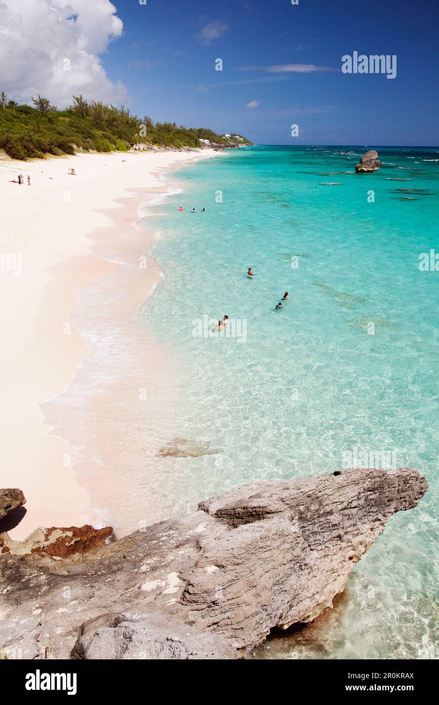 BERMUDA. Rocks and Beaches at Warwick Long Bay Stock Photo - Alamy
