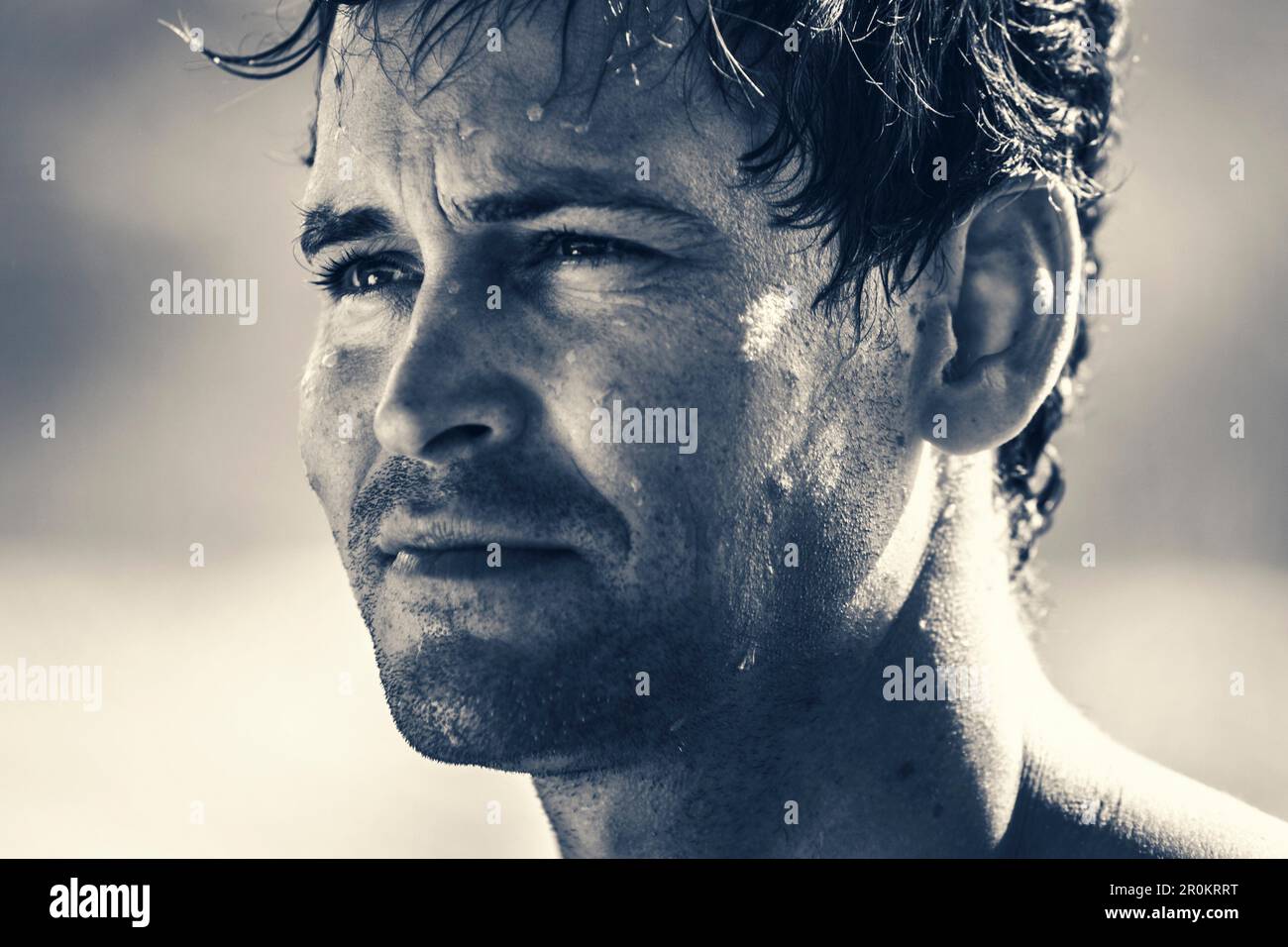 USA, HAWAII, Maui, Jaws, big wave surfer Mike Pietsch watching the ...