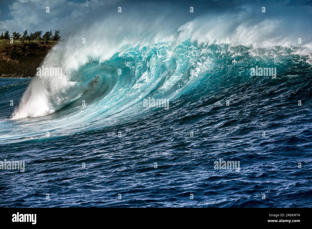 USA, HAWAII, Maui, Jaws, a big wave rolling through at Peahi on the ...
