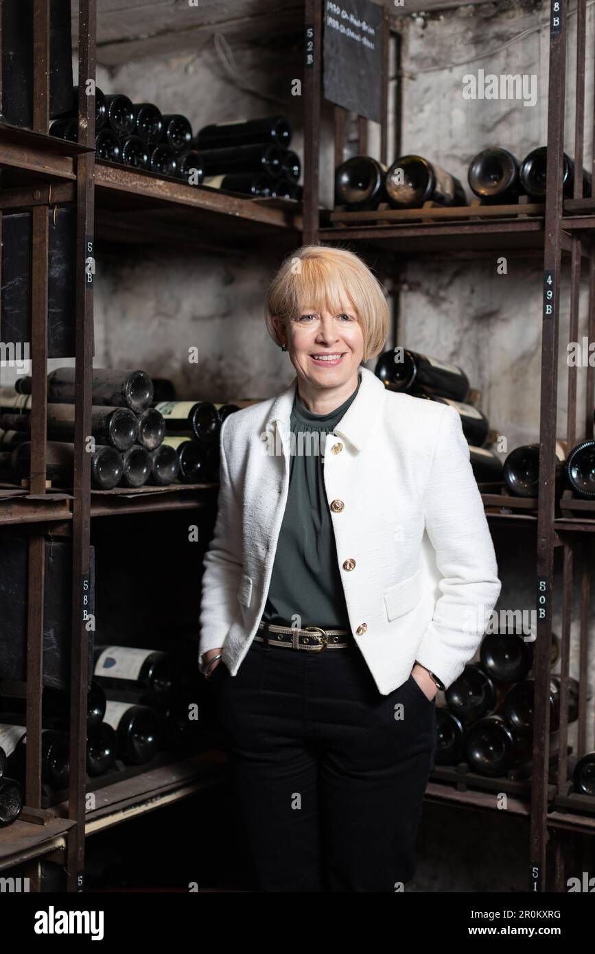 Londons oldest wine and spirits merchant hi-res stock photography and ...