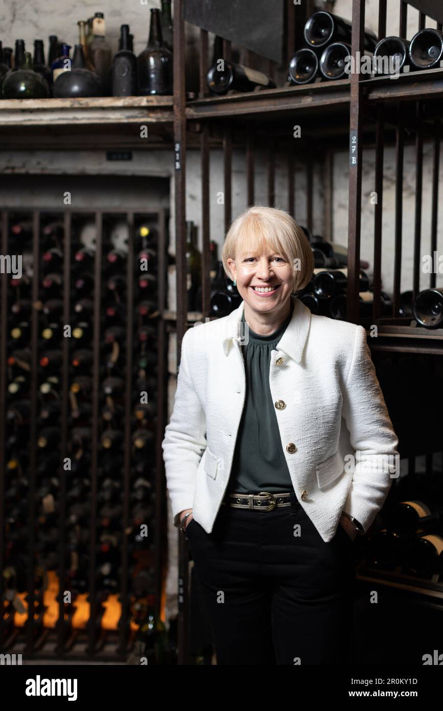 Emma fox ceo hi-res stock photography and images - Alamy